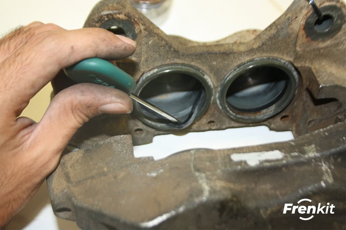 How to disassemble a brake caliper