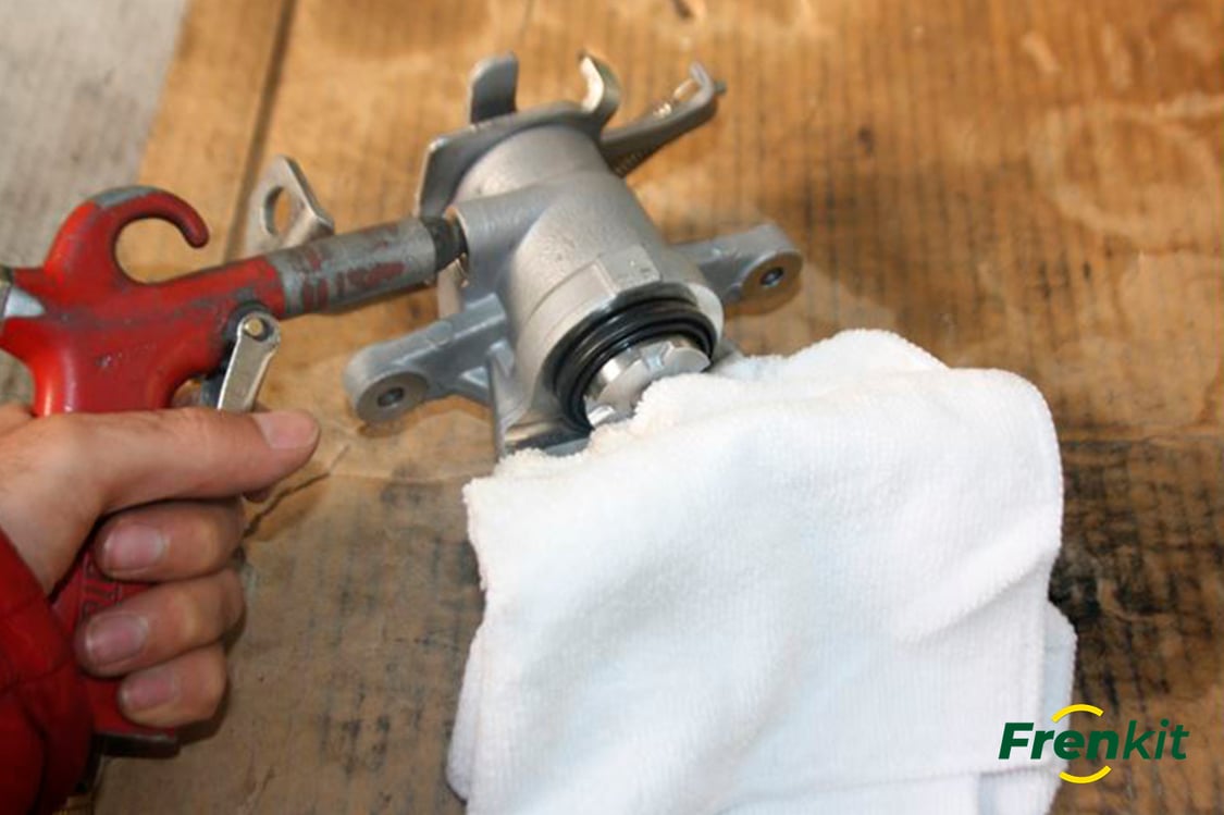 How to disassemble a brake caliper