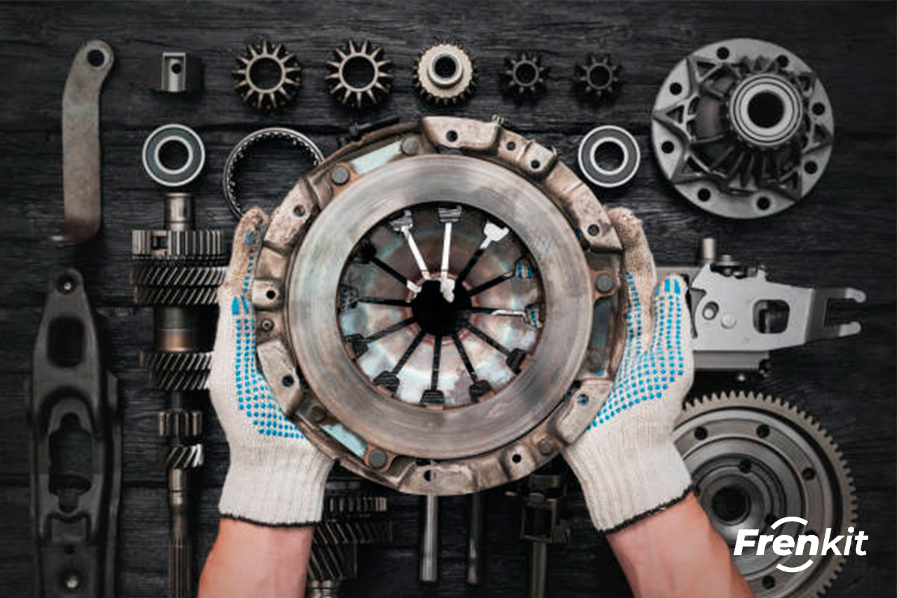 Symptoms indicating clutch failure